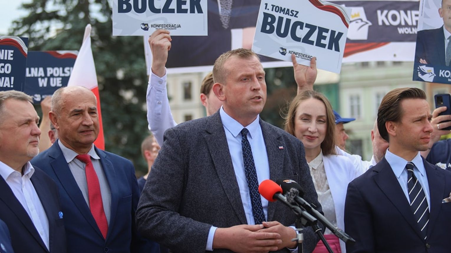 Tomasz Buczek z Konfederacji w Parlamencie Europejskim. Michał ...